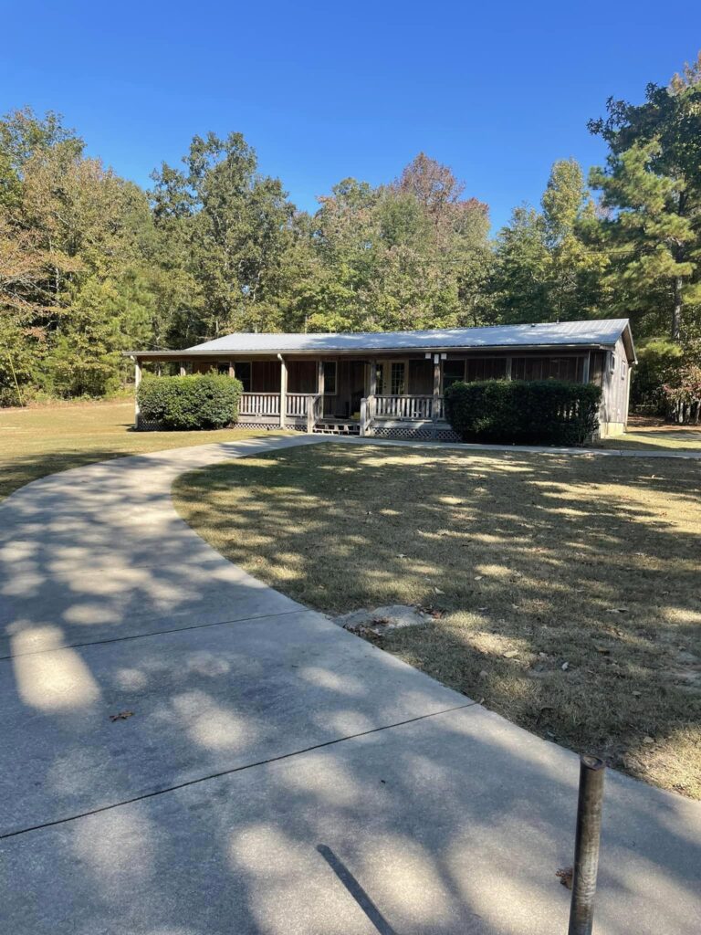 Spring Villa Park | REALTOR® Laura Sellers, Auburn, AL