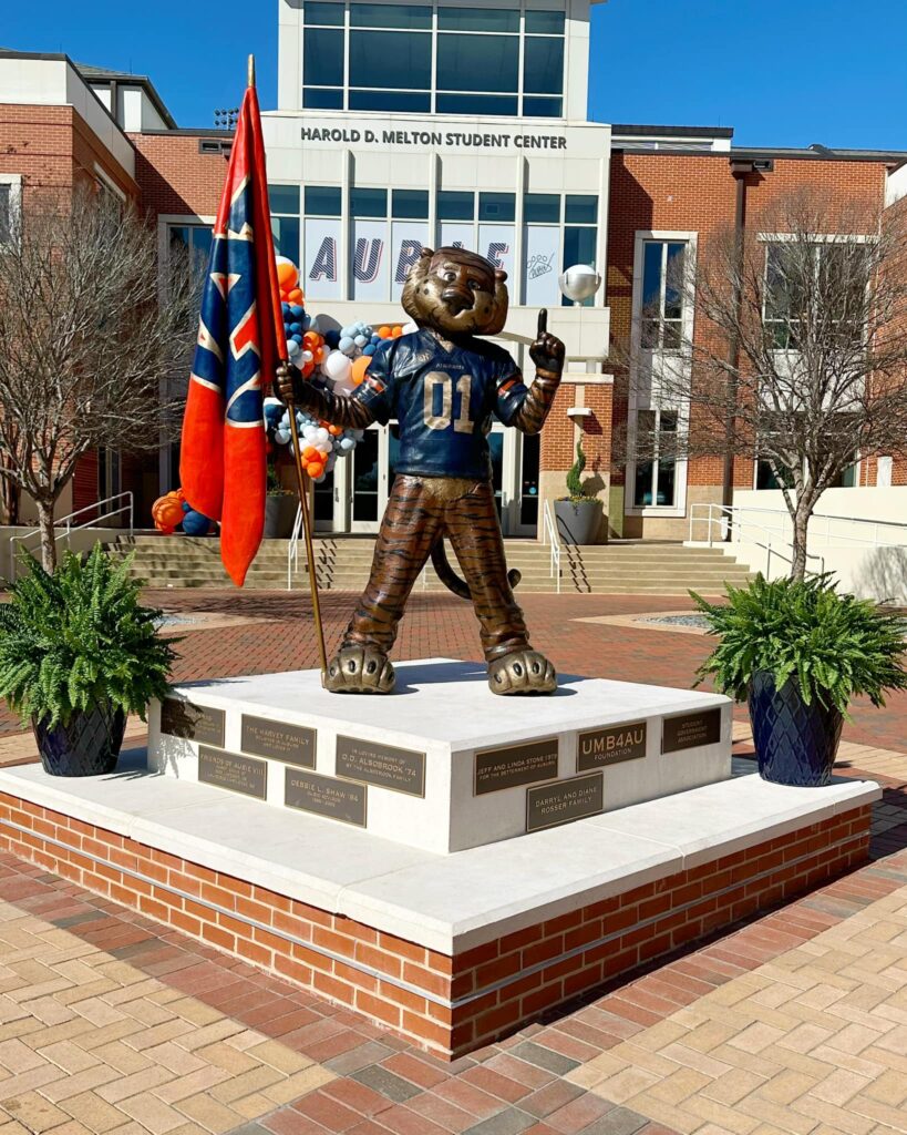 Exciting News Alert! Auburn University unveiled the stunning Aubie ...