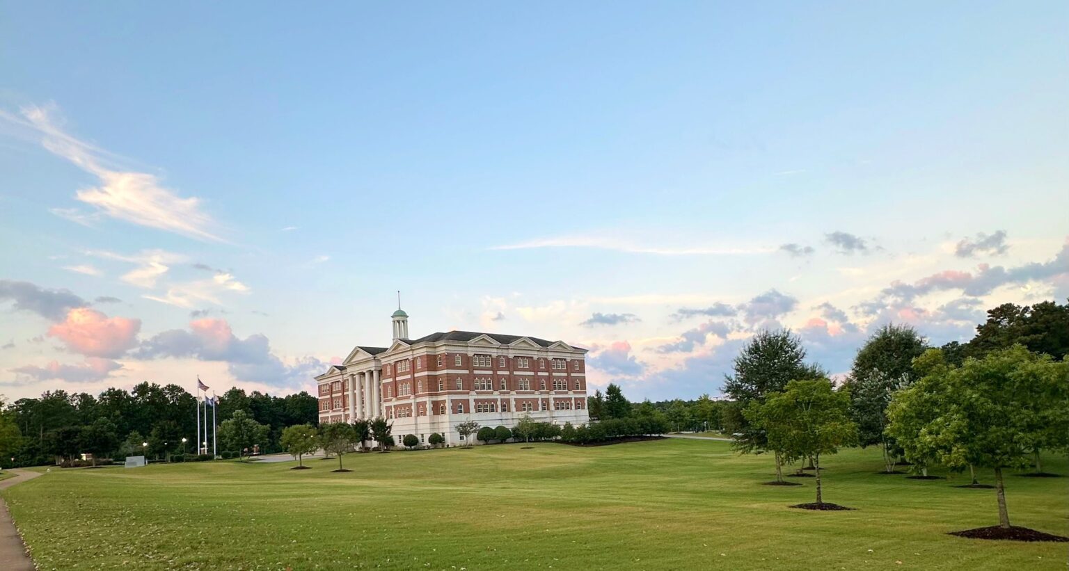 VCOM Auburn – Why Students and Families Love the Auburn Lifestyle ...