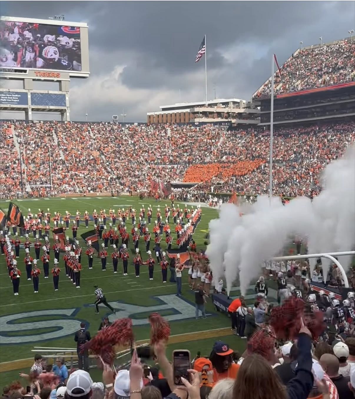 Move to Auburn – Experience Gameday Energy and Traditio